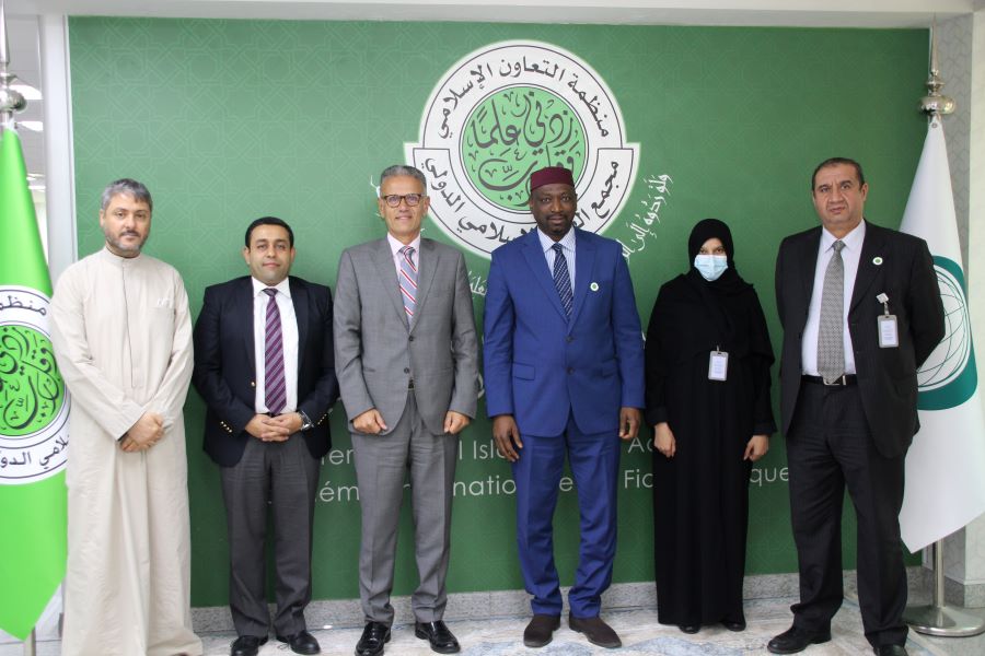 The Permanent Representative of the Arab Republic of Egypt bids ...