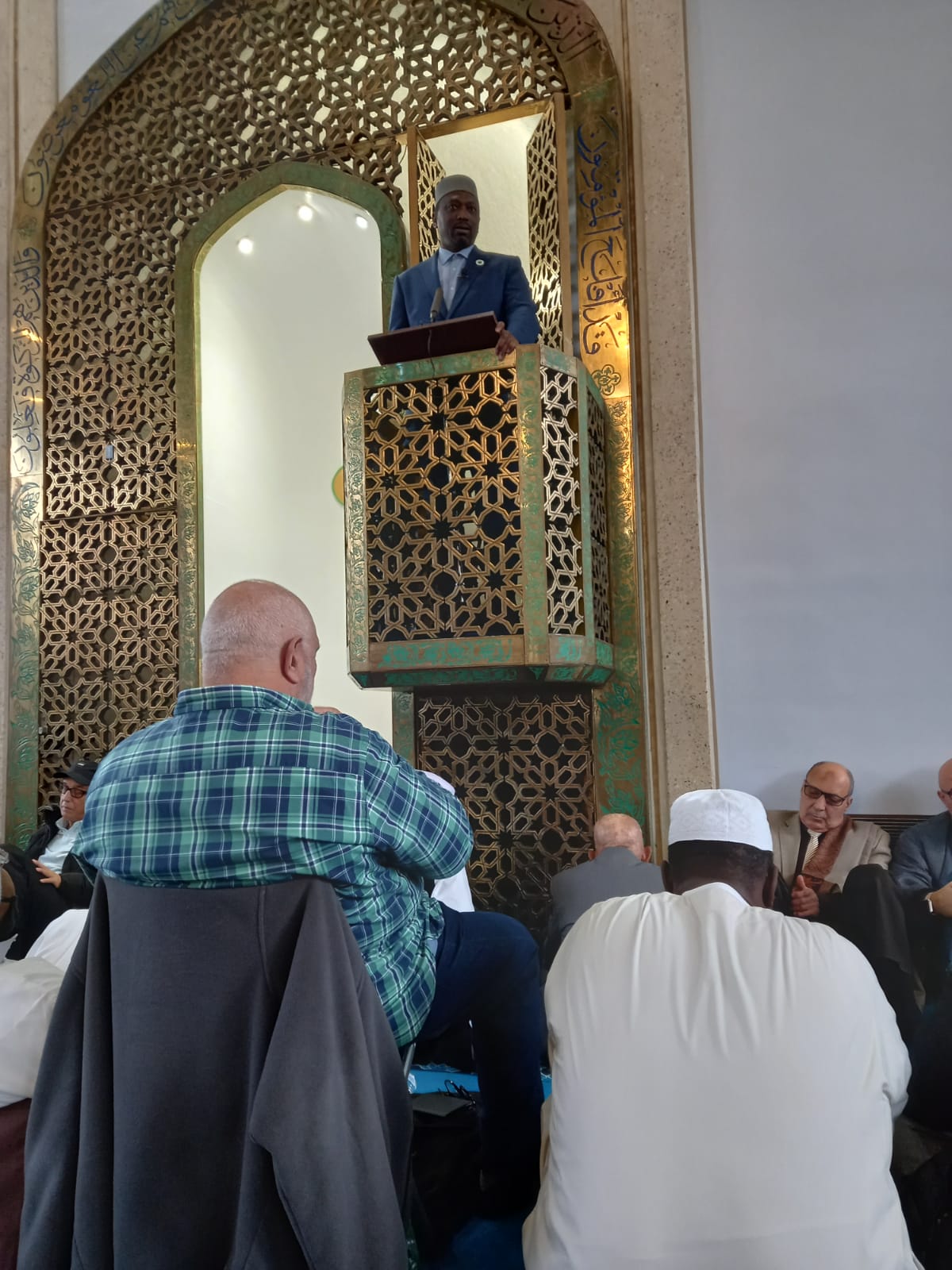IIFA Secretary General delivers the Friday Sermon at the Great Mosque ...